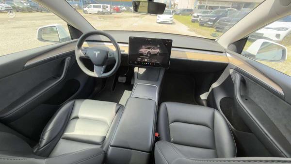 Balts Tesla Model Y 2022 Šauļi, ar dzinēja tilpumu 0.00 L un nobraukumu 97 tūkst. km par 25350 €, foto 10 vietnē AUTOMOTO.COM.LV