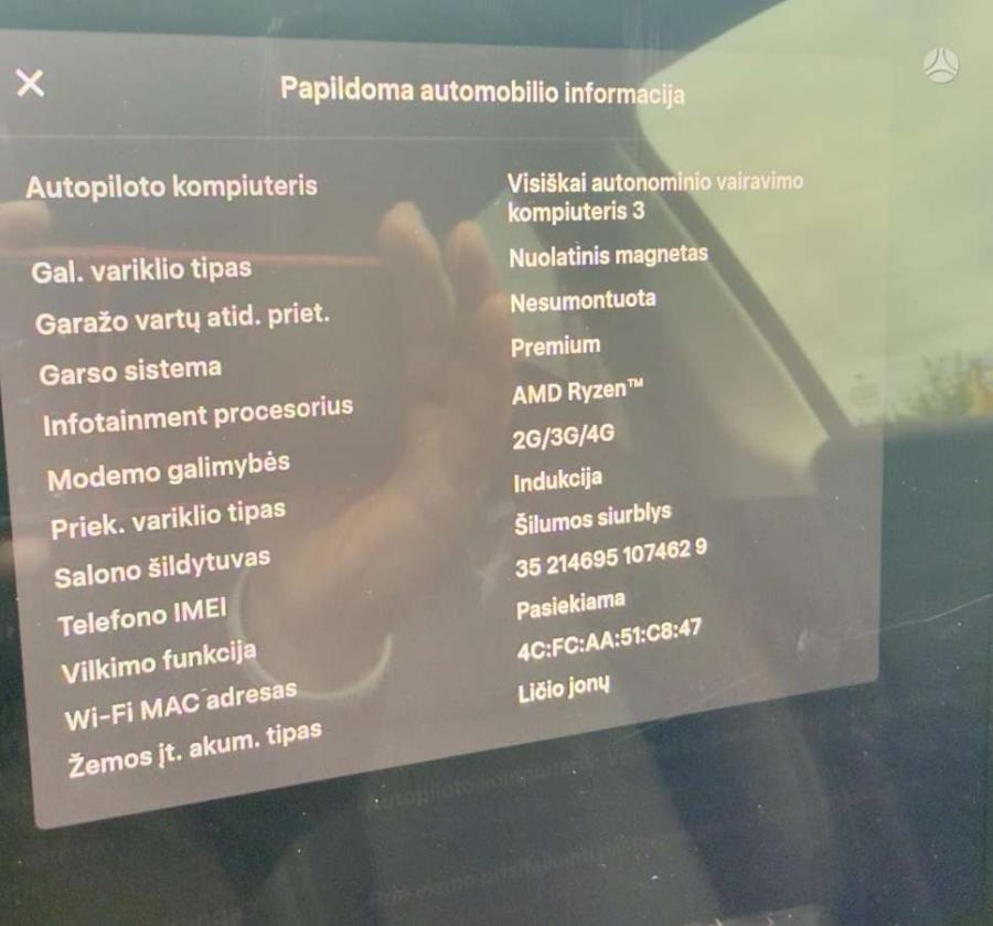 White Tesla Model Y 2022 in Siauliai, with an engine capacity of 0.00 L and mileage of 97 thousand km for 24650 €, photo 19 on AUTOMOTO.COM.LV