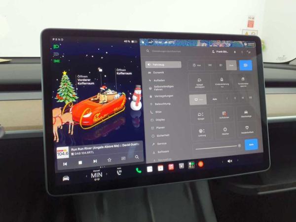 Balts Tesla Model Y 2022 Rīga, ar dzinēja tilpumu 0.00 L un nobraukumu 74 tūkst. km par 33990 €, foto 10 vietnē AUTOMOTO.COM.LV