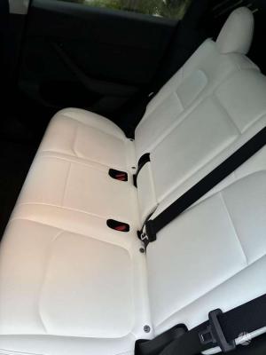 White Tesla Model Y 2022 in Vilnius, with an engine capacity of 0.00 L and mileage of 76 thousand km for 32500 €, photo 41 on AUTOMOTO.COM.LV