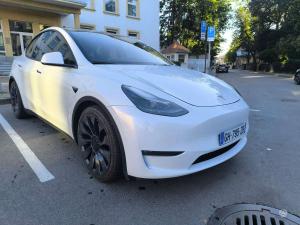 Balts Tesla Model Y 2022 Viļņa, ar dzinēja tilpumu 0.00 L un nobraukumu 106 tūkst. km par 30000 €, foto 14 vietnē AUTOMOTO.COM.LV