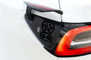 Balts Tesla Model Y 2022 Viļņa, ar dzinēja tilpumu 0.00 L un nobraukumu 53 tūkst. km par 34000 €, foto 11 vietnē AUTOMOTO.COM.LV