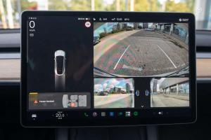 Balts Tesla Model Y 2022 Viļņa, ar dzinēja tilpumu 0.00 L un nobraukumu 53 tūkst. km par 34000 €, foto 21 vietnē AUTOMOTO.COM.LV