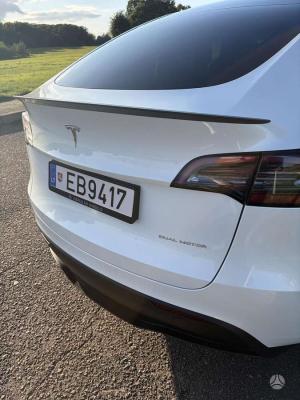 Balts Tesla Model Y 2022 Kauņa, ar dzinēja tilpumu 0.00 L un nobraukumu 68 tūkst. km par 34000 €, foto 6 vietnē AUTOMOTO.COM.LV