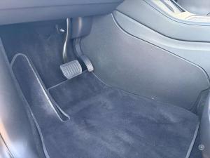 Balts Tesla Model Y 2022 Kauņa, ar dzinēja tilpumu 0.00 L un nobraukumu 68 tūkst. km par 34000 €, foto 23 vietnē AUTOMOTO.COM.LV