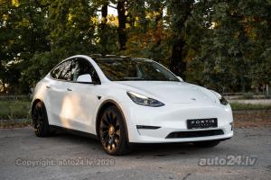 White Tesla Model Y 2022 in Tallinn, with an engine capacity of 0.00 L and mileage of 43 thousand km for 41000 €, photo  on AUTOMOTO.COM.LV