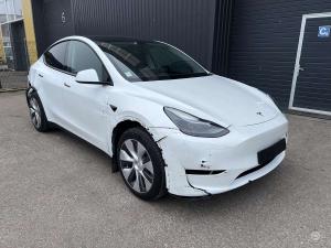Balts Tesla Model Y 2023 Alīta, ar dzinēja tilpumu 0.00 L un nobraukumu 42 tūkst. km par 15900 €, foto 11 vietnē AUTOMOTO.COM.LV