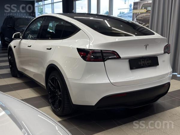 Balts Tesla Model Y 2023 Rīga, ar dzinēja tilpumu 0.00 L un nobraukumu 77 tūkst. km par 31990 €, foto 6 vietnē AUTOMOTO.COM.LV