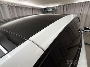 Белый Тесла Модель Y 2023 в Рига, объемом двигателя 0.00 л и пробегом 136 тыс. км за 29990 €, фото 22 на AUTOMOTO.COM.LV