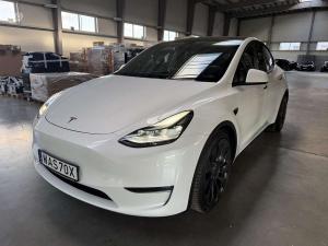 Белый Тесла Модель Y 2023 в Вильнюс, объемом двигателя 0.00 л и пробегом 73 тыс. км за 38900 €, фото 15 на AUTOMOTO.COM.LV