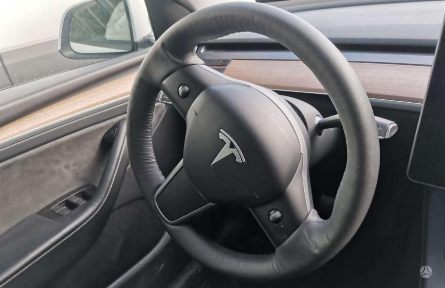Balts Tesla Model Y 2023 Viļņa, ar dzinēja tilpumu 0.00 L un nobraukumu 24 tūkst. km par 12600 €, foto 12 vietnē AUTOMOTO.COM.LV