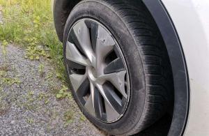 Balts Tesla Model Y 2023 Viļņa, ar dzinēja tilpumu 0.00 L un nobraukumu 24 tūkst. km par 12600 €, foto 17 vietnē AUTOMOTO.COM.LV