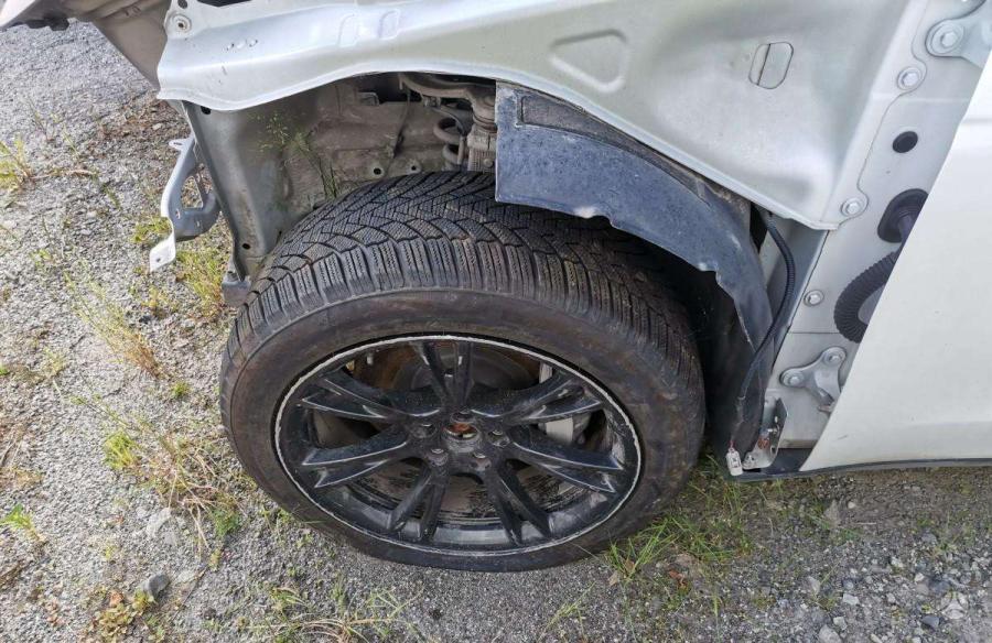 Balts Tesla Model Y 2023 Viļņa, ar dzinēja tilpumu 0.00 L un nobraukumu 24 tūkst. km par 12600 €, foto 20 vietnē AUTOMOTO.COM.LV