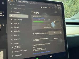 White Tesla Model Y 2023 in Kaunas, with an engine capacity of 0.00 L and mileage of 52 thousand km for 37700 €, photo 34 on AUTOMOTO.COM.LV