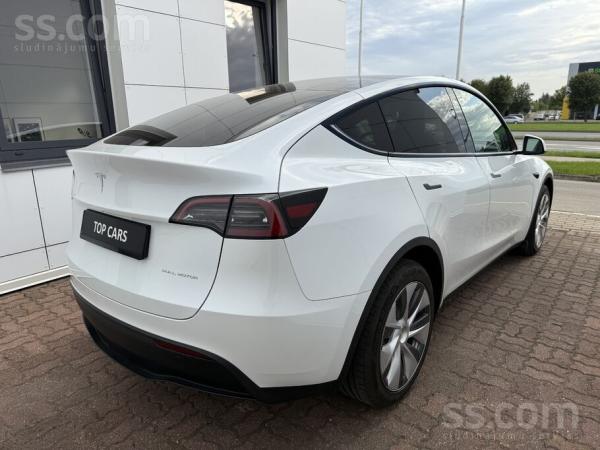 Balts Tesla Model Y 2023 Rīga, ar dzinēja tilpumu 0.00 L un nobraukumu 64 tūkst. km par 36500 €, foto 4 vietnē AUTOMOTO.COM.LV