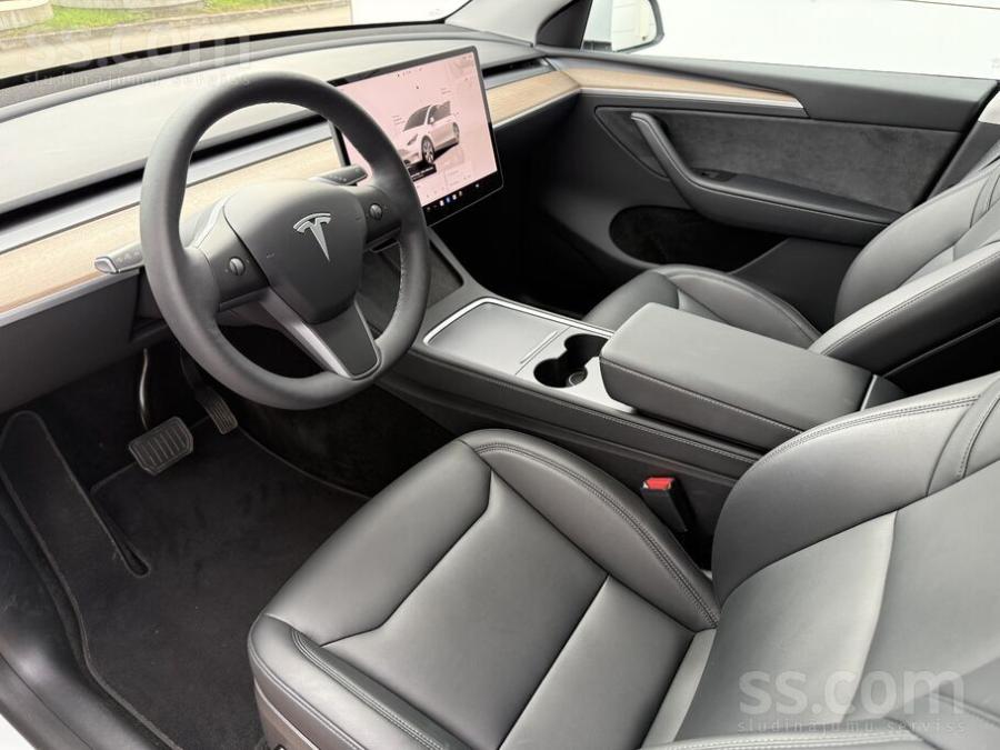Balts Tesla Model Y 2023 Rīga, ar dzinēja tilpumu 0.00 L un nobraukumu 64 tūkst. km par 36500 €, foto 6 vietnē AUTOMOTO.COM.LV