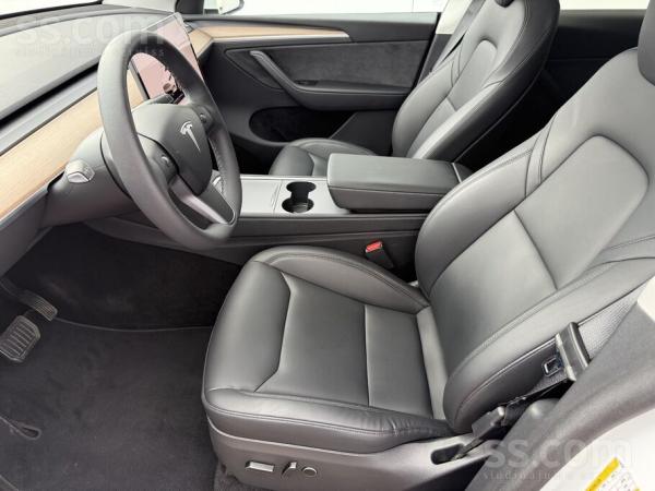 Balts Tesla Model Y 2023 Rīga, ar dzinēja tilpumu 0.00 L un nobraukumu 64 tūkst. km par 36500 €, foto 6 vietnē AUTOMOTO.COM.LV