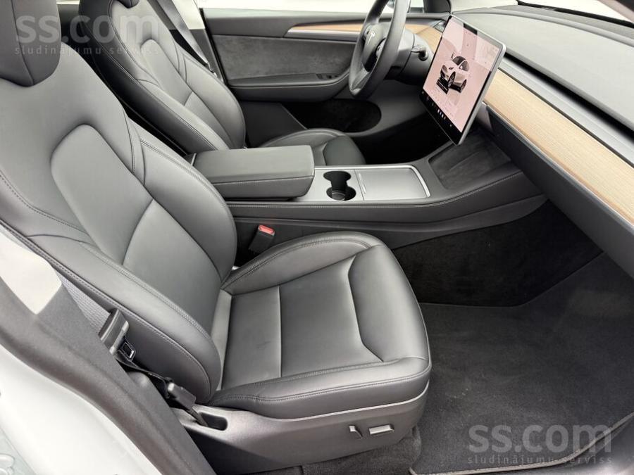 Balts Tesla Model Y 2023 Rīga, ar dzinēja tilpumu 0.00 L un nobraukumu 64 tūkst. km par 36500 €, foto 10 vietnē AUTOMOTO.COM.LV