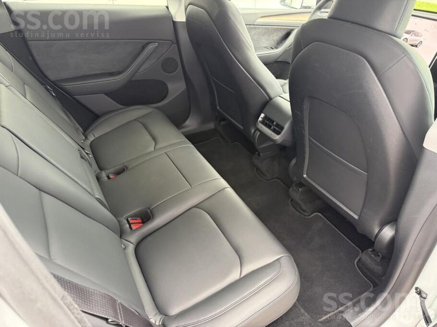 Balts Tesla Model Y 2023 Rīga, ar dzinēja tilpumu 0.00 L un nobraukumu 64 tūkst. km par 36500 €, foto 11 vietnē AUTOMOTO.COM.LV
