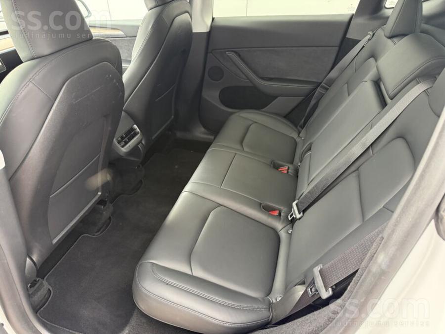 Balts Tesla Model Y 2023 Rīga, ar dzinēja tilpumu 0.00 L un nobraukumu 64 tūkst. km par 36500 €, foto 12 vietnē AUTOMOTO.COM.LV