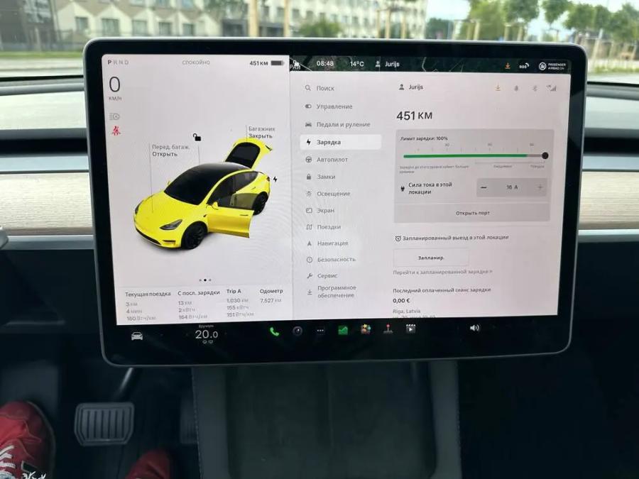 White Tesla Model Y 2023 in Jelgava, with an engine capacity of 0.00 L and mileage of 89 thousand km for 38000 €, photo 25 on AUTOMOTO.COM.LV