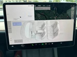 White Tesla Model Y 2023 in Jelgava, with an engine capacity of 0.00 L and mileage of 89 thousand km for 38000 €, photo 34 on AUTOMOTO.COM.LV