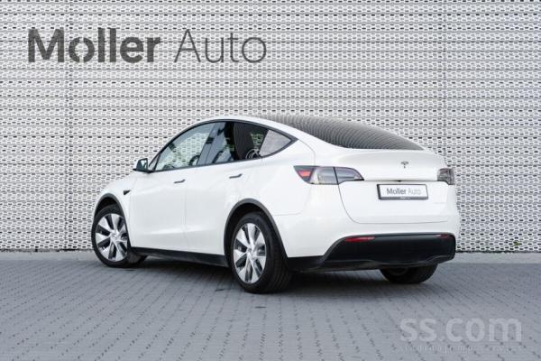 Balts Tesla Model Y 2023 Rīga, ar dzinēja tilpumu 0.00 L un nobraukumu 78 tūkst. km par 41200 €, foto 4 vietnē AUTOMOTO.COM.LV