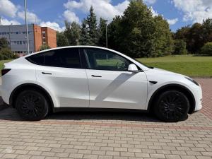 Balts Tesla Model Y 2023 Viļņa, ar dzinēja tilpumu 0.00 L un nobraukumu 48 tūkst. km par 30900 €, foto 6 vietnē AUTOMOTO.COM.LV