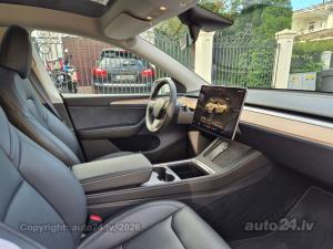 Balts Tesla Model Y 2023 Tartu, ar dzinēja tilpumu 0.00 L un nobraukumu 73 tūkst. km par 36790 €, foto 4 vietnē AUTOMOTO.COM.LV