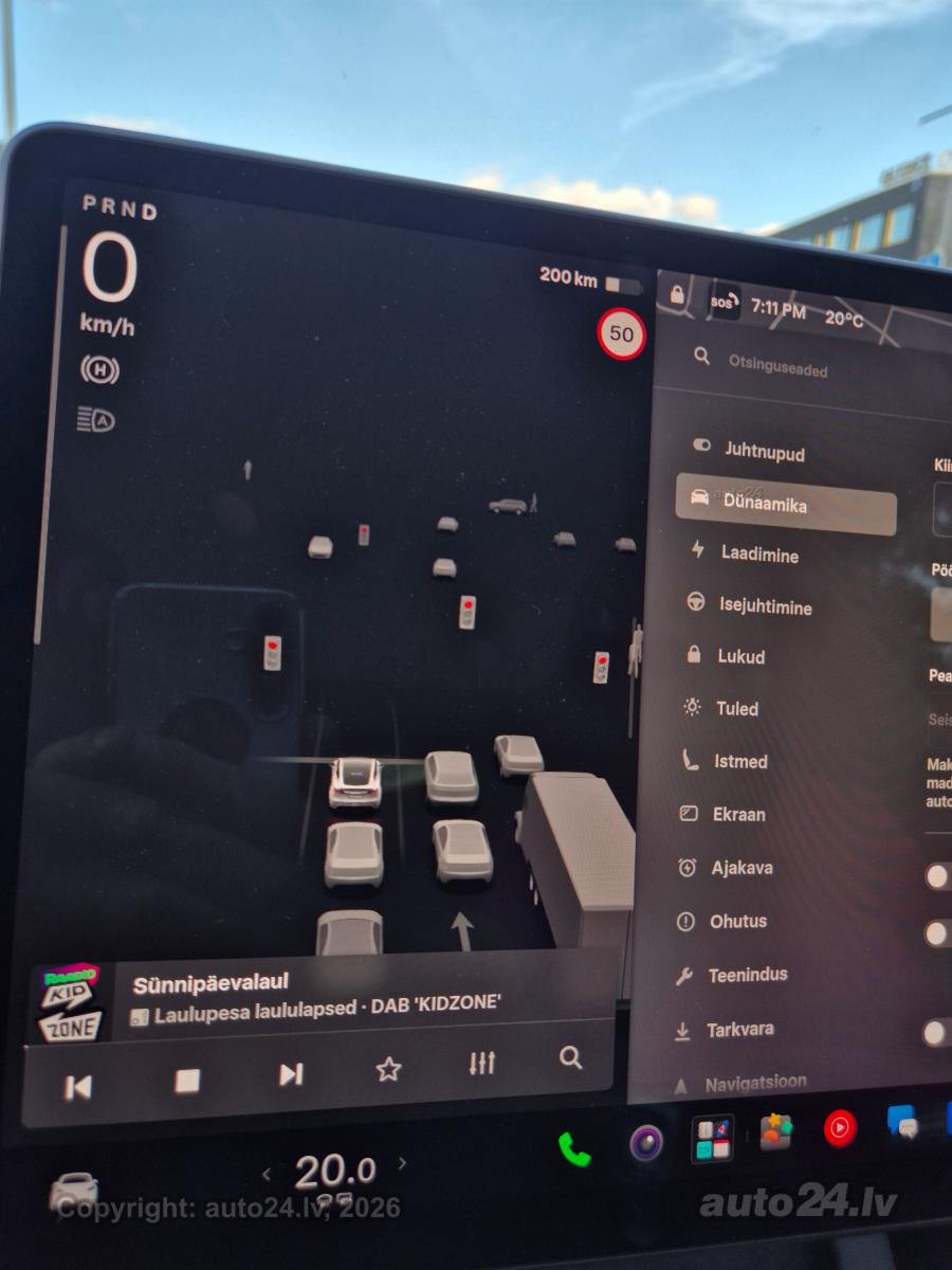 Balts Tesla Model Y 2023 Tartu, ar dzinēja tilpumu 0.00 L un nobraukumu 73 tūkst. km par 36790 €, foto 17 vietnē AUTOMOTO.COM.LV