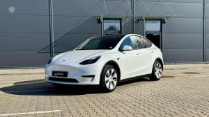 Balts Tesla Model Y 2023 Viļņa, ar dzinēja tilpumu 0.00 L un nobraukumu 50 tūkst. km par 28500 €, foto 1 vietnē AUTOMOTO.COM.LV