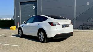 Balts Tesla Model Y 2023 Viļņa, ar dzinēja tilpumu 0.00 L un nobraukumu 50 tūkst. km par 28500 €, foto 5 vietnē AUTOMOTO.COM.LV