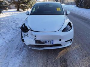 Balts Tesla Model Y 2024 Kauņa, ar dzinēja tilpumu 0.00 L un nobraukumu 48 tūkst. km par 15500 €, foto 32 vietnē AUTOMOTO.COM.LV