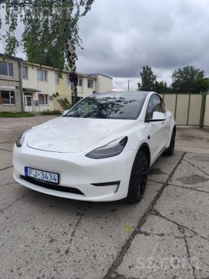 Balts Tesla Model Y 2024 Rīga, ar dzinēja tilpumu 0.00 L un nobraukumu 79 tūkst. km par 34500 €, foto 3 vietnē AUTOMOTO.COM.LV