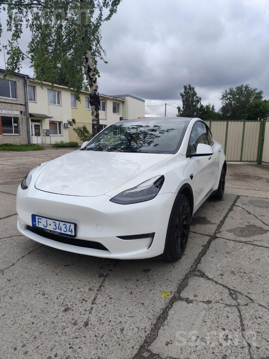 Balts Tesla Model Y 2024 Rīga, ar dzinēja tilpumu 0.00 L un nobraukumu 79 tūkst. km par 34500 €, foto 3 vietnē AUTOMOTO.COM.LV