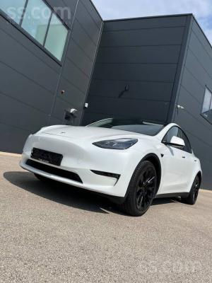 Balts Tesla Model Y 2024 Rīga, ar dzinēja tilpumu 0.00 L un nobraukumu 81 tūkst. km par 33000 €, foto 3 vietnē AUTOMOTO.COM.LV