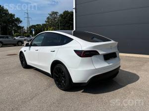 Balts Tesla Model Y 2024 Rīga, ar dzinēja tilpumu 0.00 L un nobraukumu 81 tūkst. km par 33000 €, foto 7 vietnē AUTOMOTO.COM.LV