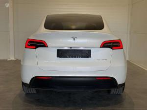 Balts Tesla Model Y 2024 Viļņa, ar dzinēja tilpumu 0.00 L un nobraukumu 66 tūkst. km par 33950 €, foto 4 vietnē AUTOMOTO.COM.LV