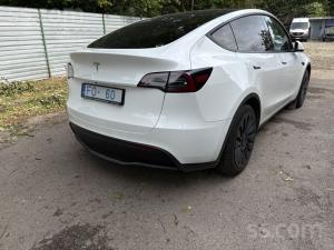 Balts Tesla Model Y 2024 Rīga, ar dzinēja tilpumu 0.00 L un nobraukumu 41 tūkst. km par 34000 €, foto 5 vietnē AUTOMOTO.COM.LV