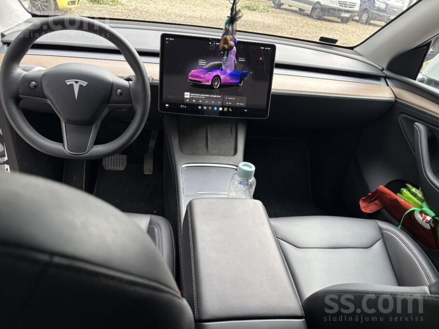 Balts Tesla Model Y 2024 Rīga, ar dzinēja tilpumu 0.00 L un nobraukumu 41 tūkst. km par 34000 €, foto 9 vietnē AUTOMOTO.COM.LV