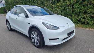 White Tesla Model Y 2024 in Alytus, with an engine capacity of 0.00 L and mileage of 41 thousand km for 20350 €, photo  on AUTOMOTO.COM.LV