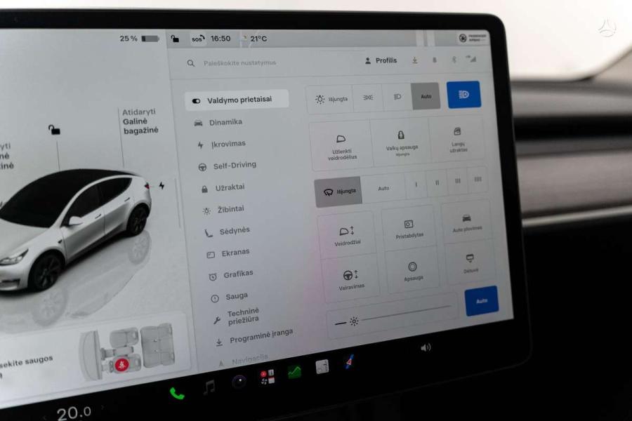 White Tesla Model Y 2024 in Vilnius, with an engine capacity of 0.00 L and mileage of 68 thousand km for 36900 €, photo 21 on AUTOMOTO.COM.LV