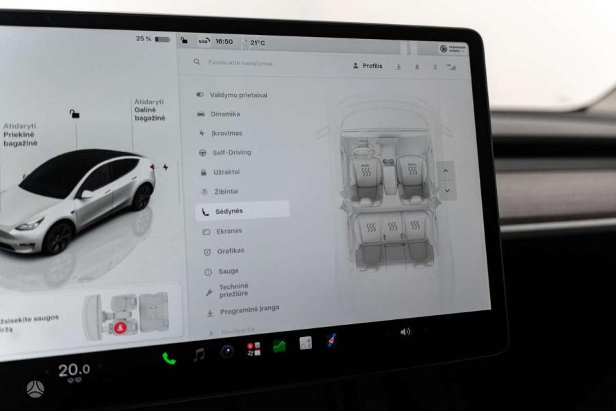 White Tesla Model Y 2024 in Vilnius, with an engine capacity of 0.00 L and mileage of 68 thousand km for 36900 €, photo 24 on AUTOMOTO.COM.LV