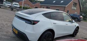 Белый Тесла Модель Y 2025 в Каунас, объемом двигателя 0.00 л и пробегом 35 тыс. км за 39809 €, фото 5 на AUTOMOTO.COM.LV