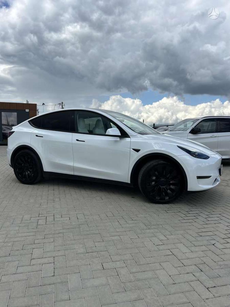 Balts Tesla Model Y 2025 Kauņa, ar dzinēja tilpumu 0.00 L un nobraukumu 7 tūkst. km par 38500 €, foto 9 vietnē AUTOMOTO.COM.LV
