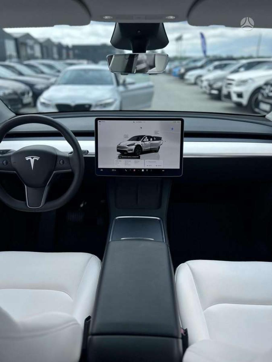 Balts Tesla Model Y 2025 Kauņa, ar dzinēja tilpumu 0.00 L un nobraukumu 7 tūkst. km par 38500 €, foto 25 vietnē AUTOMOTO.COM.LV