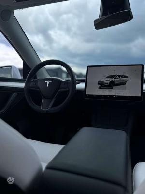 Balts Tesla Model Y 2025 Kauņa, ar dzinēja tilpumu 0.00 L un nobraukumu 7 tūkst. km par 38500 €, foto 26 vietnē AUTOMOTO.COM.LV