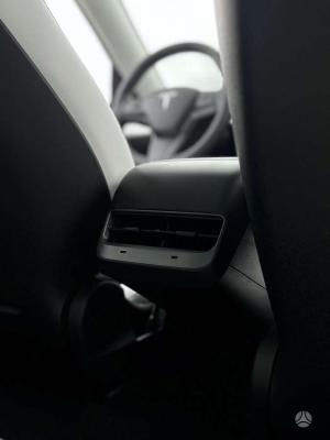 Balts Tesla Model Y 2025 Kauņa, ar dzinēja tilpumu 0.00 L un nobraukumu 7 tūkst. km par 38500 €, foto 38 vietnē AUTOMOTO.COM.LV