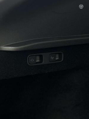 Balts Tesla Model Y 2025 Kauņa, ar dzinēja tilpumu 0.00 L un nobraukumu 7 tūkst. km par 38500 €, foto 44 vietnē AUTOMOTO.COM.LV