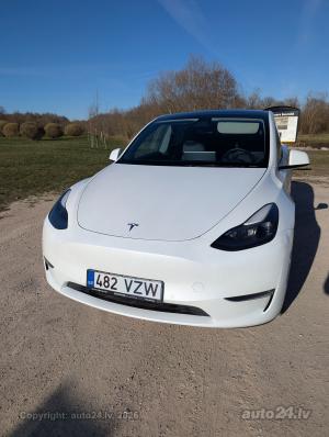 Balts Tesla Model Y 2021 Tallina, ar dzinēja tilpumu 0.00 L un nobraukumu 285 tūkst. km par 26900 €, foto 3 vietnē AUTOMOTO.COM.LV